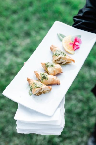 Your love story at Los Willows | Southern California Wedding Venues